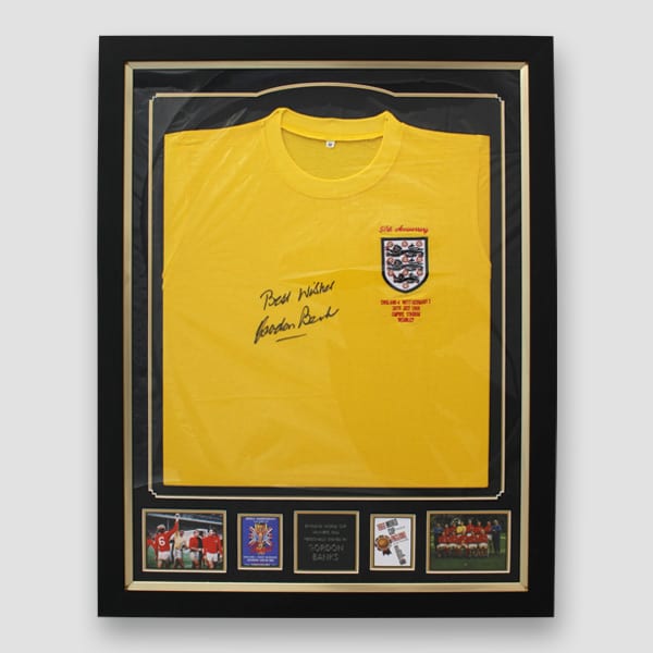 Framed England 66 World Cup retro goal keeper shirt signed by Sir ...